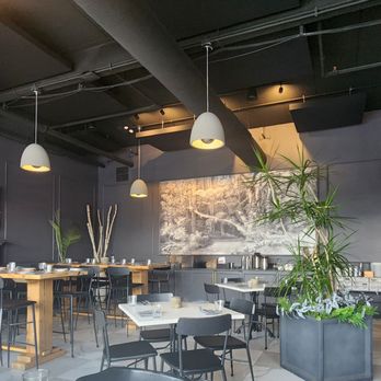 EDEN - Updated August 2025 - 1091 Photos & 415 Reviews - 2734 W Roscoe ...