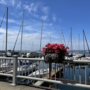 BUFFALO YACHT CLUB - Updated December 2025 - 20 Photos & 13 Reviews - 1 ...