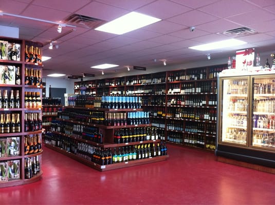 WAREHOUSE LIQUORS - Updated October 2025 - 13 Photos & 10 Reviews - 276 ...