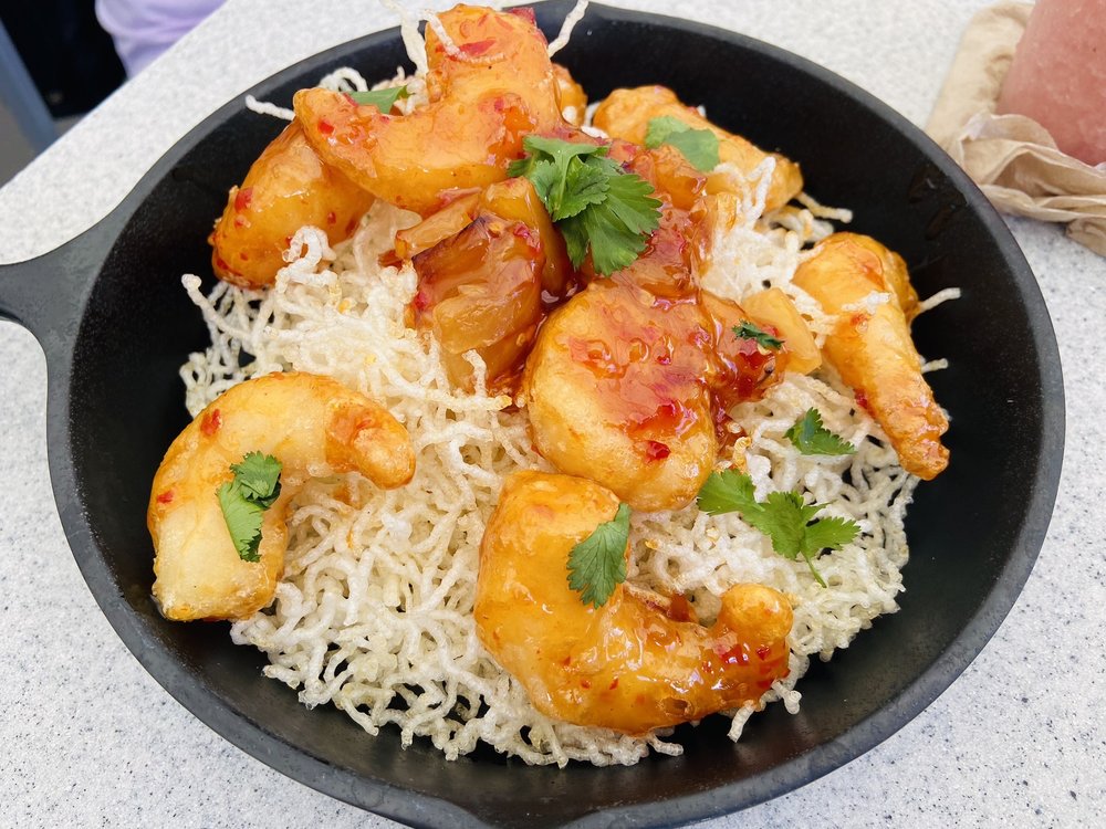 CORAL REEF BAR AND GRILL - Updated August 2024 - 50 Photos & 33 Reviews ...