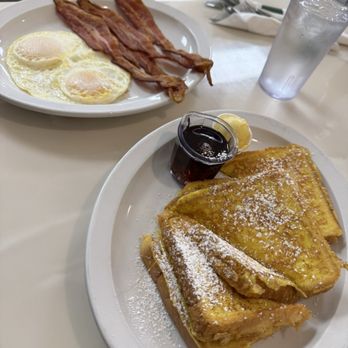 BRIANNA’S CAFE - MILL CREEK - Updated January 2026 - 138 Photos & 106 ...