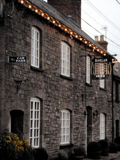 RAGLAN ARMS - Updated December 2025 - Usk, Monmouthshire, United ...