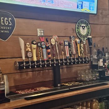 PERRYTOWN TAP HOUSE - Updated October 2025 - 64 Photos & 24 Reviews ...