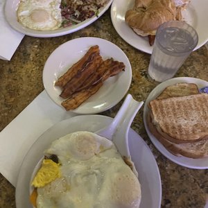 PITTSFIELD CAFE - 605 Photos & 788 Reviews - 55 E Washington St ...