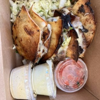 IRIE ISLAND EATS - Updated March 2025 - 205 Photos & 132 Reviews - 4540 Overseas Hwy, Marathon ...