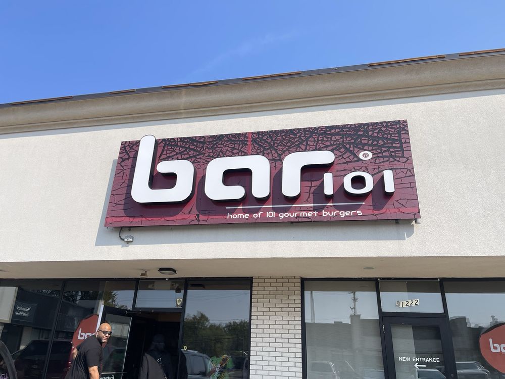 BAR 101 - Updated June 2025 - 14 Photos & 11 Reviews - 31222 Ecorse Rd ...