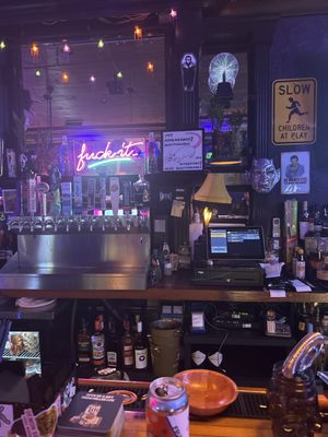 DEADBEATS - Updated March 2025 - 20 Photos & 13 Reviews - 289 Knight St ...