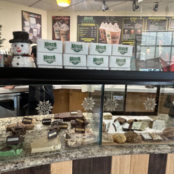 KELLY’S COFFEE & FUDGE FACTORY - Updated October 2025 - 89 Photos & 127 ...