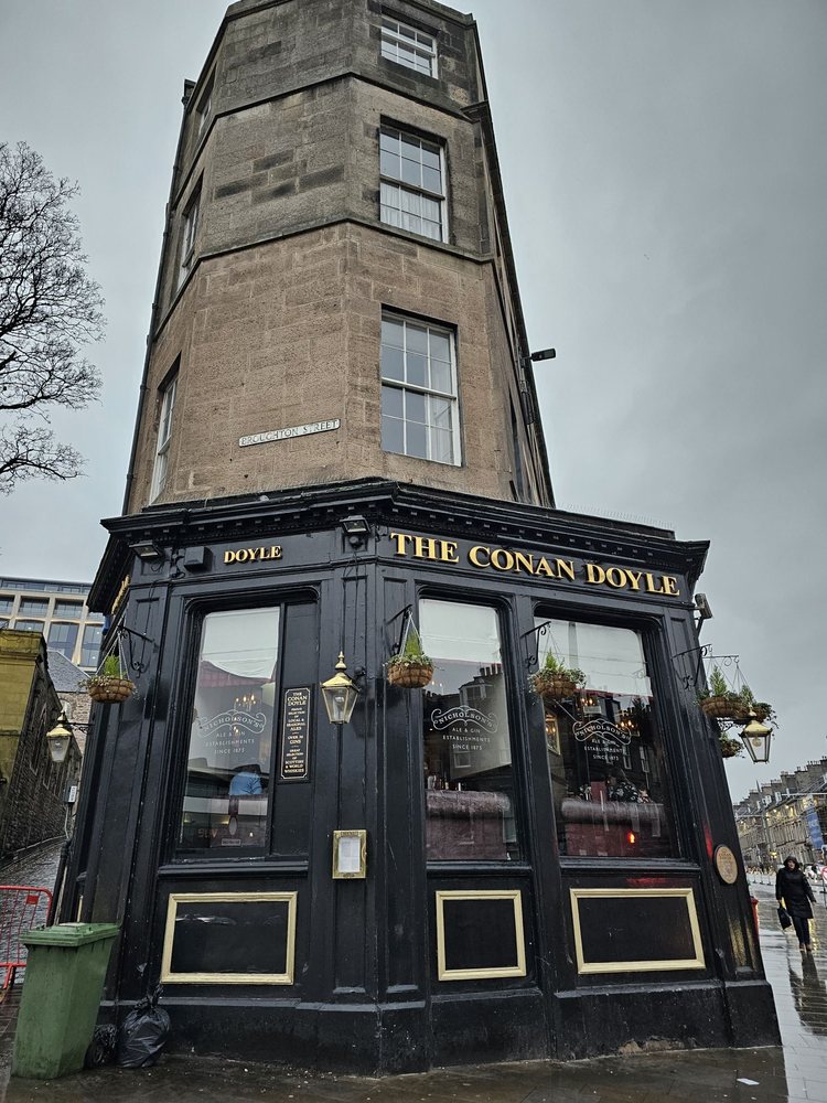 THE CONAN DOYLE - Updated July 2024 - 64 Photos & 64 Reviews - 71-73 ...