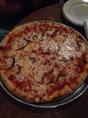 GRANDE PIZZA & FAMILY RESTAURANT - Updated May 2025 - 16 Photos & 45 ...