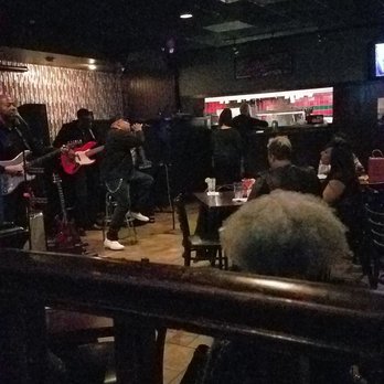 BOCCE’S BAR AND GRILL - Updated August 2024 - 34 Photos & 102 Reviews ...