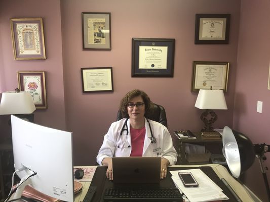 WEISZ CONCIERGE MEDICAL - Updated March 2025 - 3375 Burns Rd, Palm ...