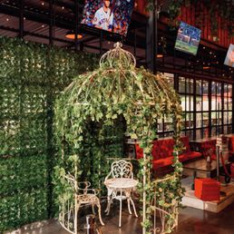 POUR BEHAVIOR - Updated December 2025 - 760 Photos & 653 Reviews - 2211 ...