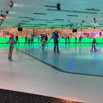 CLASSIC FUN CENTER - Updated December 2025 - 58 Photos & 52 Reviews ...