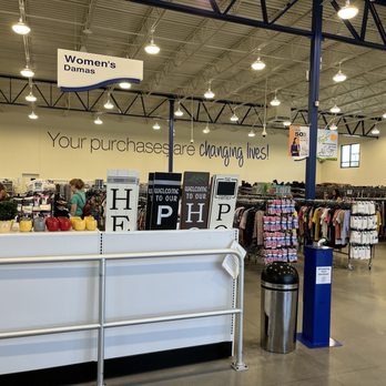 GOODWILL SUPERSTORE - Updated October 2025 - 21 Photos & 19 Reviews ...