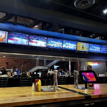 STATS BREWPUB - Updated June 2024 - 293 Photos & 664 Reviews - 300 Marietta St NW, Atlanta ...