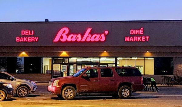 BASHAS’ - Updated September 2025 - 22 Photos - Hwy 191 & Rte 7, Chinle ...