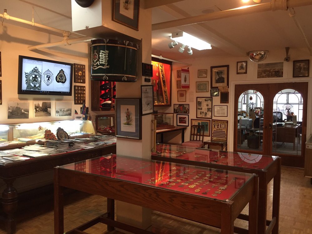 SCULLY WILLIAM - Updated December 2024 - 2090 Rue Moreau, Montréal ...