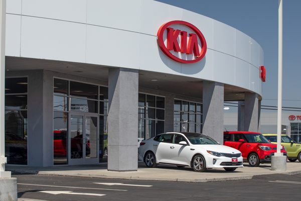 VALLEY KIA OF MODESTO - Updated December 2025 - 52 Photos & 137 Reviews ...