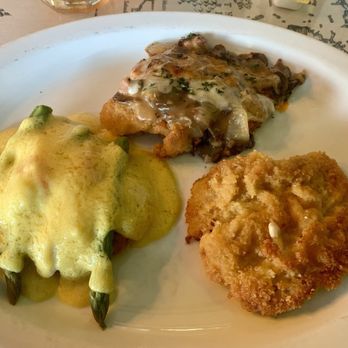 BAVARIAN INN - Updated December 2025 - 35 Photos & 29 Reviews - 104 E ...