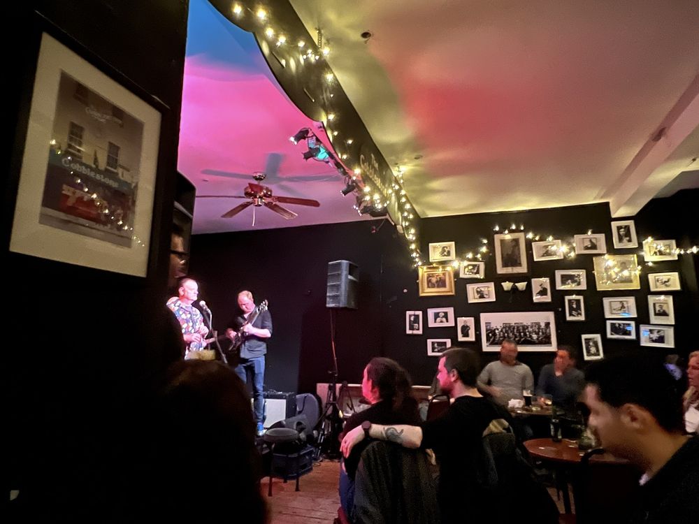 THE COBBLESTONE - Updated October 2025 - 83 Photos & 137 Reviews - 77 ...