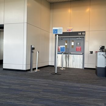 LEHIGH VALLEY INTERNATIONAL AIRPORT - ABE - Updated December 2025 - 145 ...