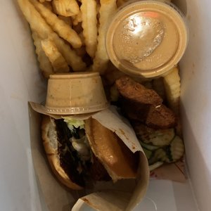 MAIN CHICK HOT CHICKEN - 458 Photos & 505 Reviews - 20 E Union St ...