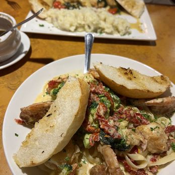 CHILLERS GRILL - Updated December 2024 - 336 Photos & 508 Reviews ...