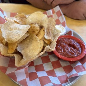 LIL’ CUCCI’S PIZZERIA - Updated June 2025 - 17 Photos & 27 Reviews ...