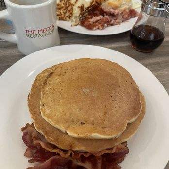 THE MECCA RESTAURANT - Updated December 2025 - 182 Photos & 245 Reviews ...