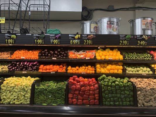 R & G’S FOOD BASKET - Updated December 2025 - 63 Photos & 42 Reviews ...