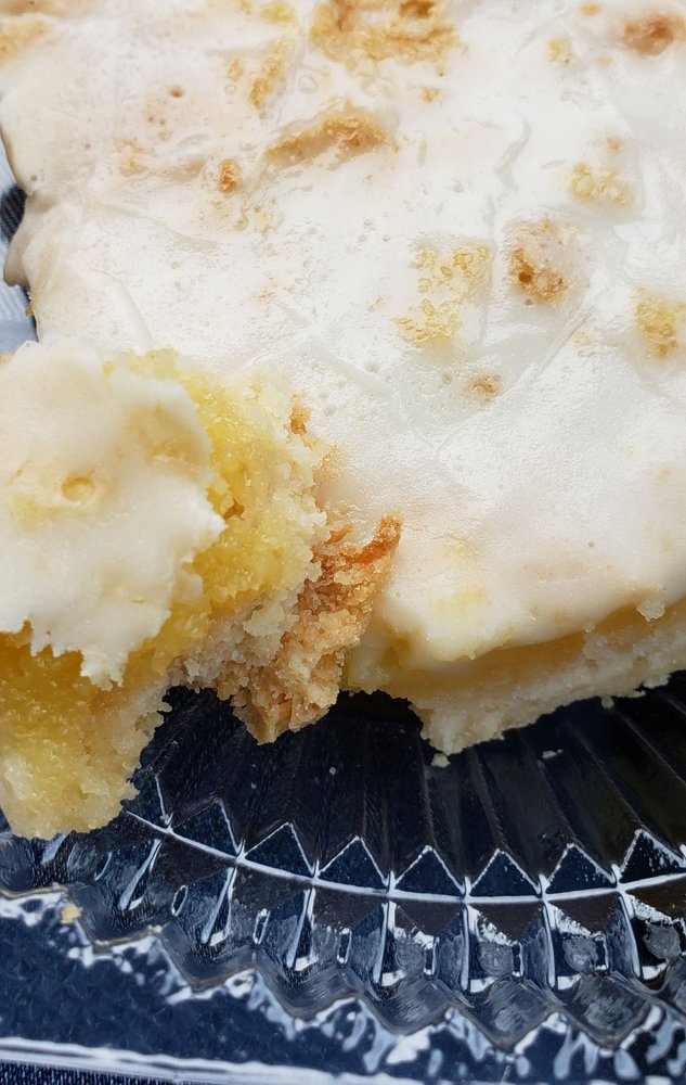 THE MIDWAY BAKERY - 53 Photos & 29 Reviews - 510 S Winter St, Midway ...