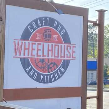 WHEELHOUSE CRAFT PUB AND KITCHEN - Updated May 2024 - 169 Photos & 199 ...