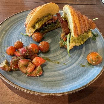 MOHI FARM - Updated November 2024 - 350 Photos & 236 Reviews - 90 E 3rd ...