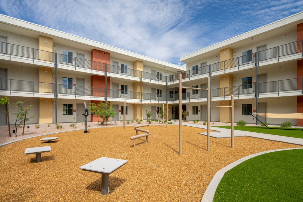 CABANA SOUTHERN APARTMENTS - Updated November 2025 - 34 Photos & 11 ...