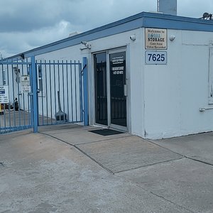 HEIGHTS MINI STORAGE - Updated May 2025 - 1600 Cordell St, Houston ...