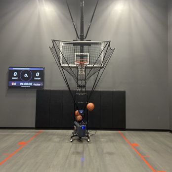 THE BASKETBALL SOCIAL HOUSE | B-BALL GAMES - Updated January 2026 - 149 ...