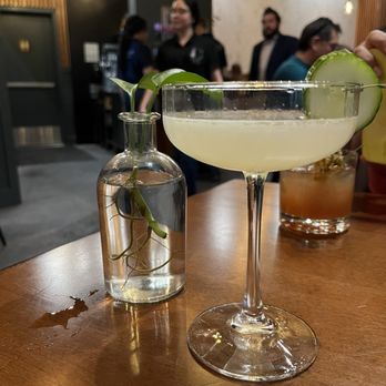 THE DRAKE KITCHEN & BAR - Updated July 2024 - 211 Photos & 56 Reviews ...