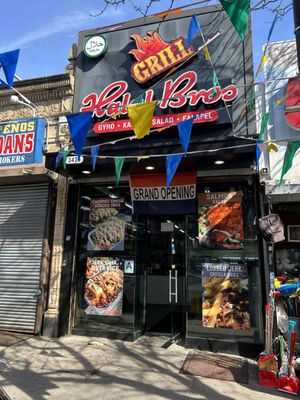 HALAL GRILL BROS - Updated October 2025 - 53 Photos & 24 Reviews - 3476 ...