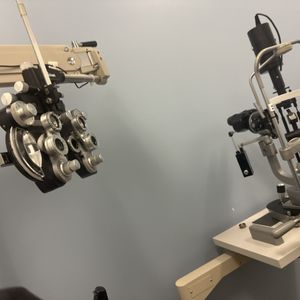 PEAK RETINA - Updated December 2025 - 1740 NW Maple St, Issaquah ...