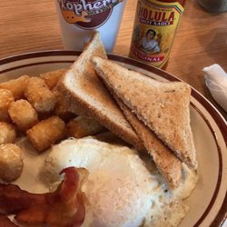 Topher’s Rock ‘N Roll Grill - 15 Photos & 17 Reviews - Burgers - 5252 ...