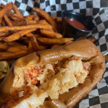 ROCOCO ON WESTERN - Updated April 2025 - 263 Photos & 143 Reviews ...