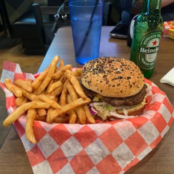 JOHNSTOWN INN - Updated December 2025 - 33 Photos & 43 Reviews - 1310 ...