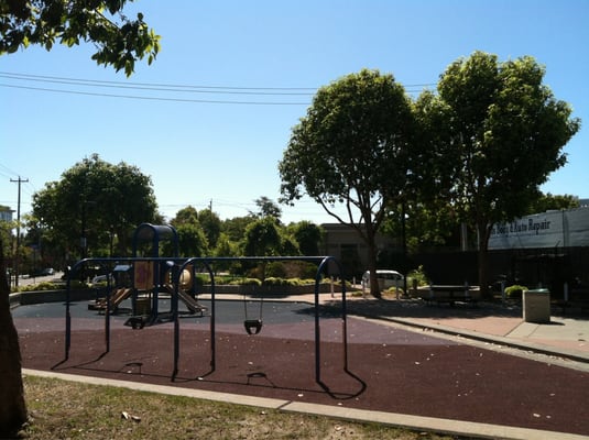 STANFORD PARK - Updated September 2025 - 5700-5798 Doyle St, Emeryville ...