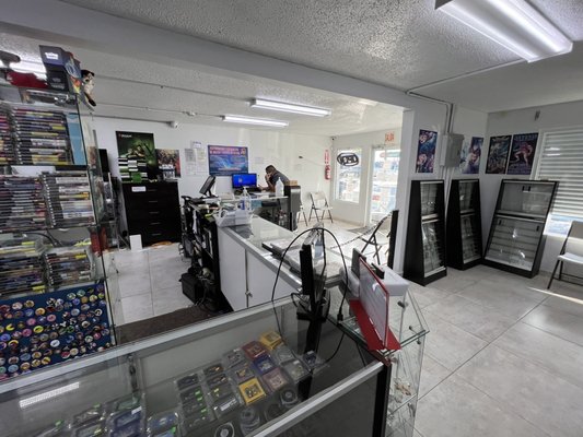 NEO JAPAN GAMES - Updated December 2025 - 13 Photos - Urb. Flamingo ...