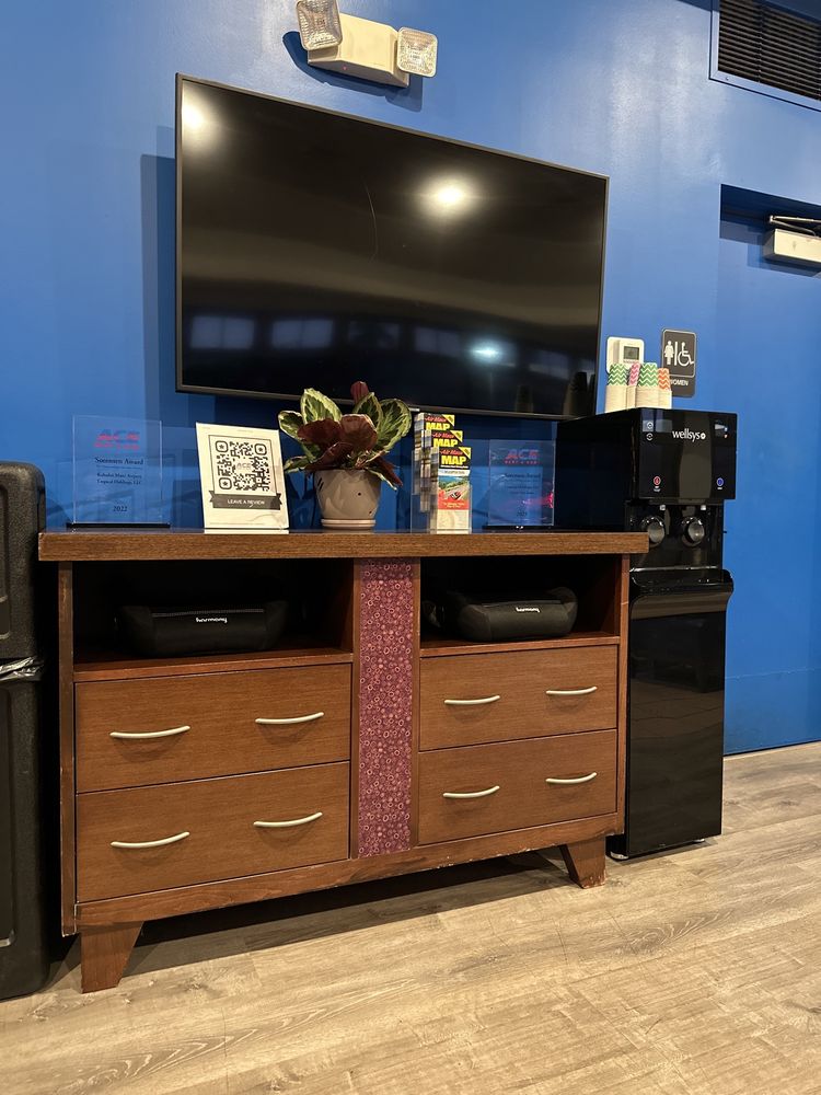 ACE RENT A CAR - Updated December 2024 - 49 Photos & 140 Reviews - 445 ...