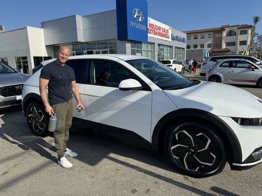 KEYES HYUNDAI OF MISSION HILLS - Updated January 2025 - 227 Photos ...