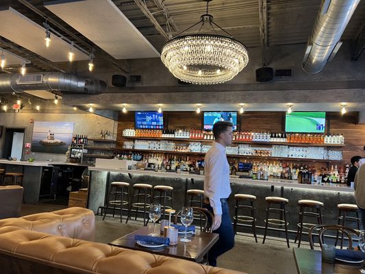 THE SINCLAIR - Updated August 2025 - 361 Photos & 317 Reviews - 1229 ...