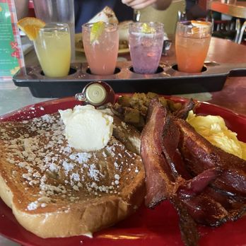 THE FRIENDLY TOAST - Updated December 2025 - 1243 Photos & 1916 Reviews ...