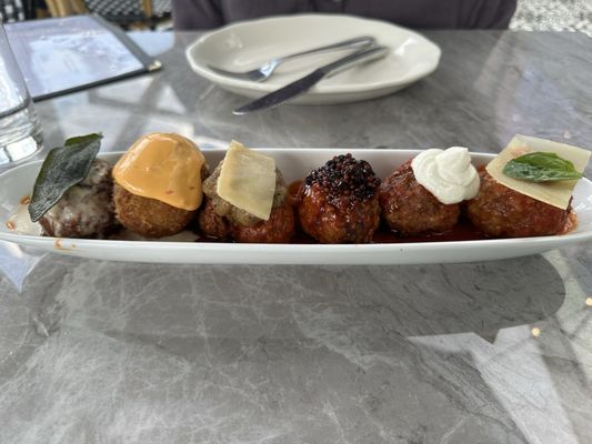 GRANA - Updated September 2025 - 13 Photos & 26 Reviews - 1035 ...